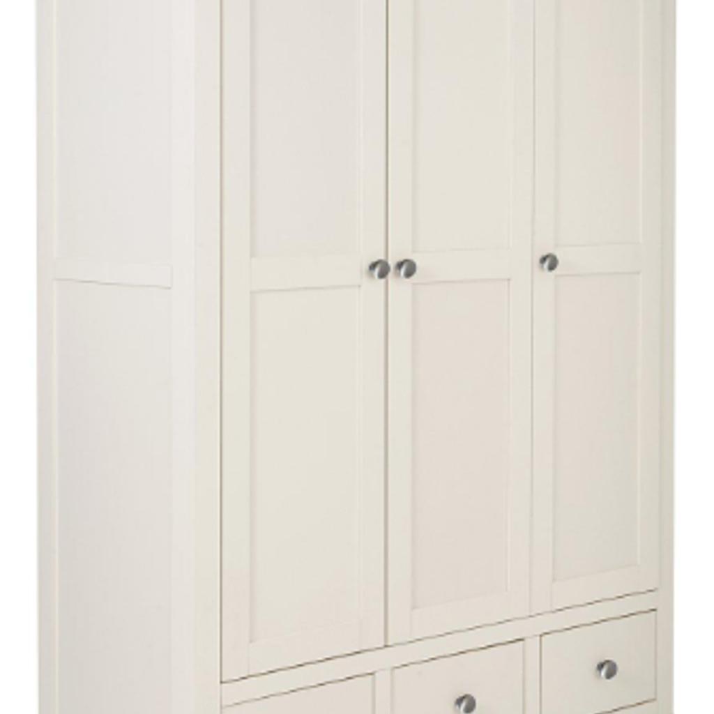 Hannah 3 Door, 3 Drawer Wardrobe, Cream/Oak-E in M18 Manchester für 155 ...