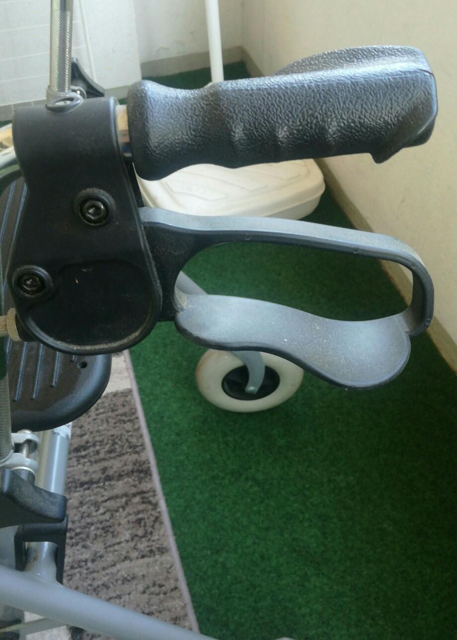 Gehilfe Rollator in 30827 Garbsen für 20,00 € zum Verkauf | Shpock DE