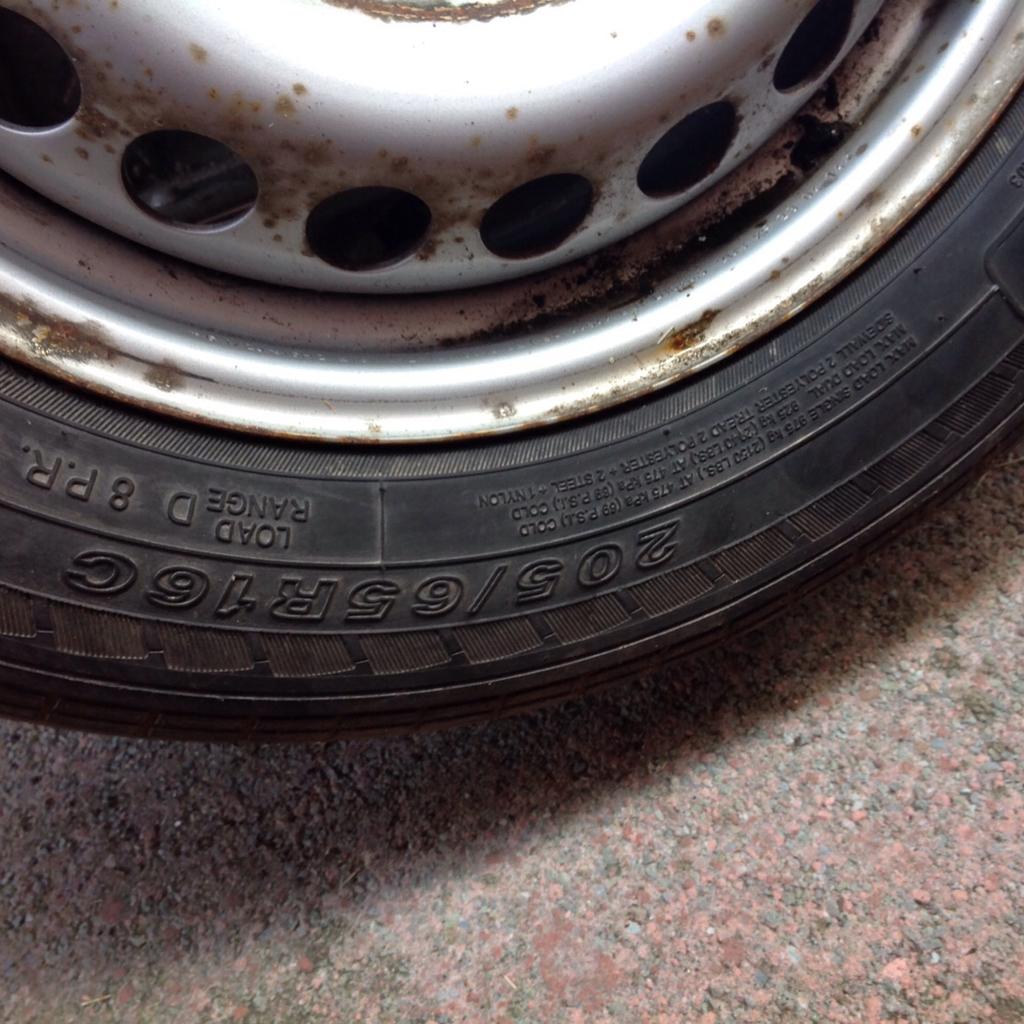 VW T5 spare wheel in TF2 Telford für 5,00 £ zum Verkauf | Shpock DE