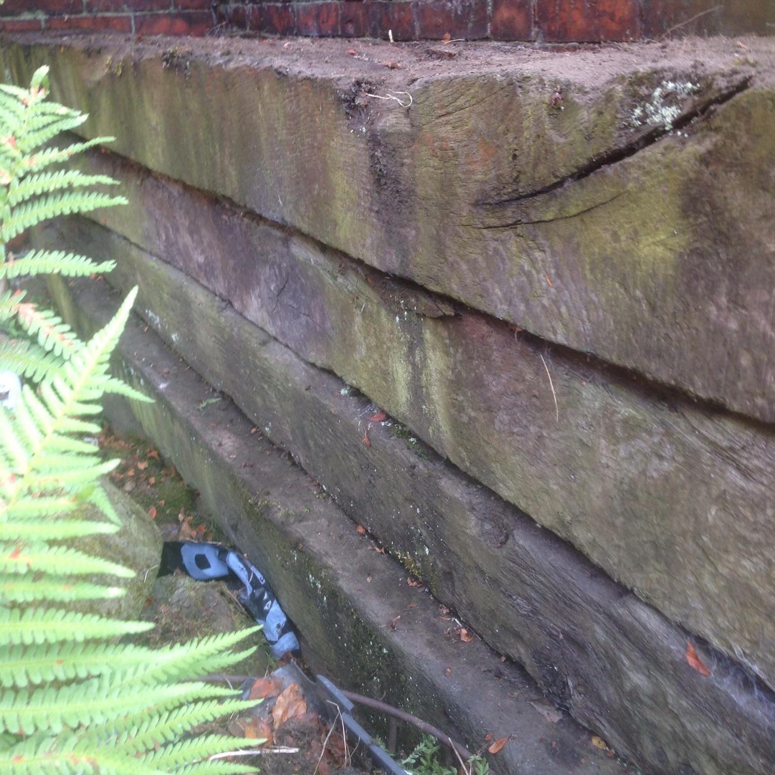 Railway sleepers in North East Derbyshire für £ 8,00 zum Verkauf ...