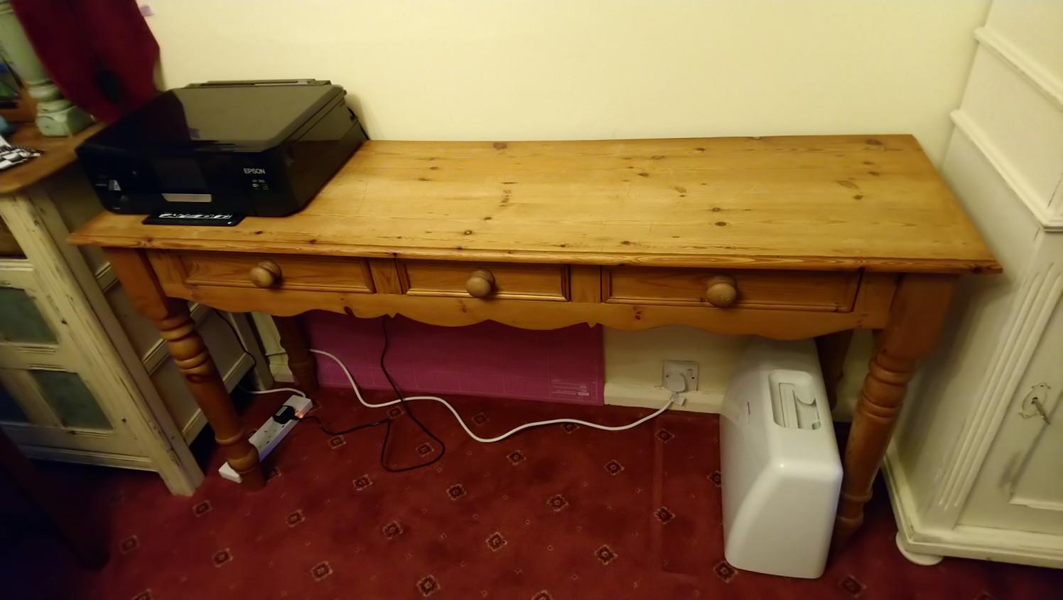 Console table in S12 Sheffield for £50.00 for sale | Shpock
