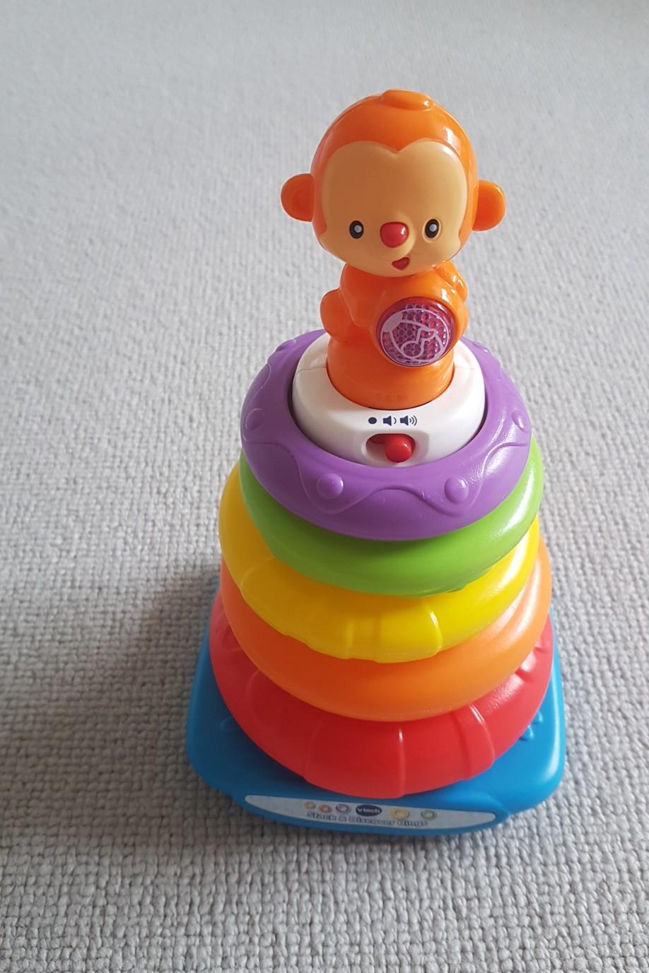 Vtech Stack AND Discovery Rings in SW19 Merton für £ 6,00 zum Verkauf ...