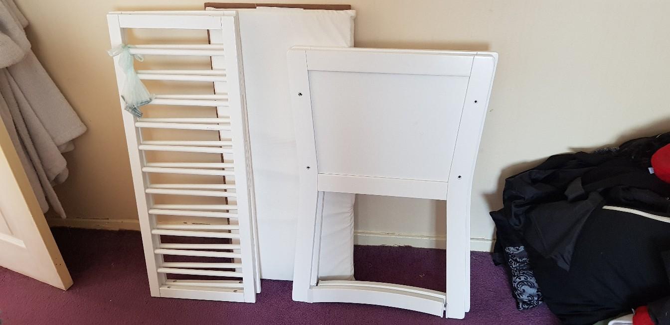 Baby's 1st crib in SS14 Basildon für 20,00 £ zum Verkauf | Shpock DE