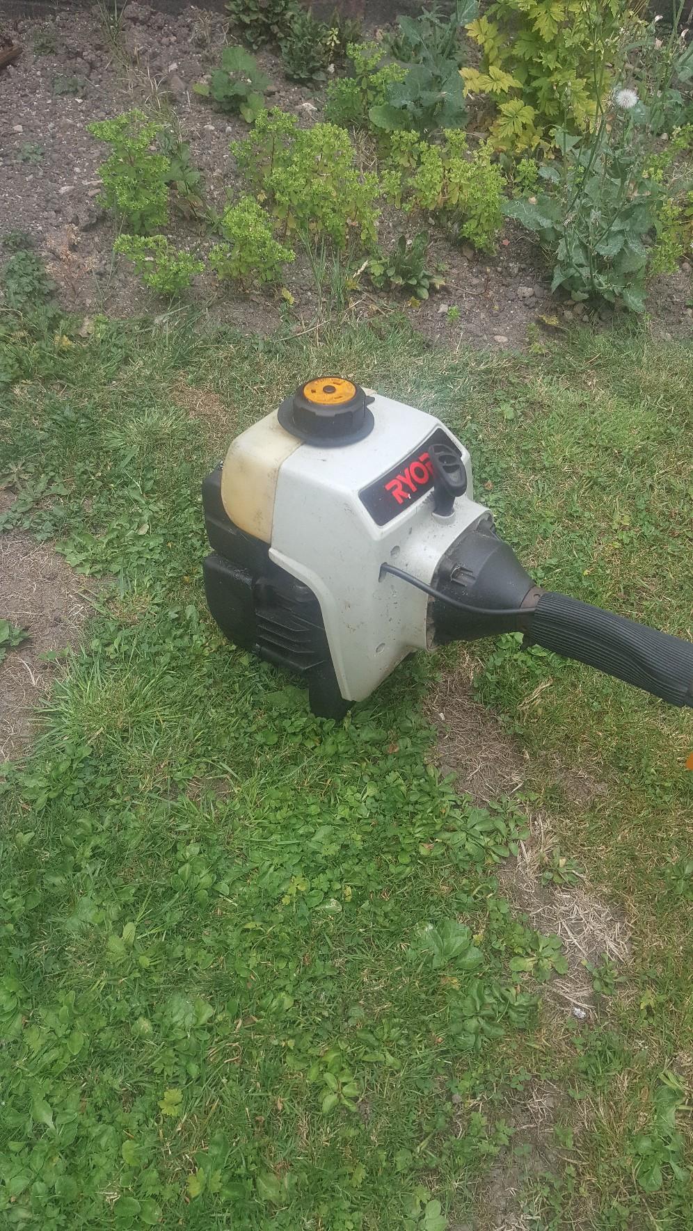 Ryobi Petrol Strimmer in DY1 Dudley for £40.00 for sale | Shpock