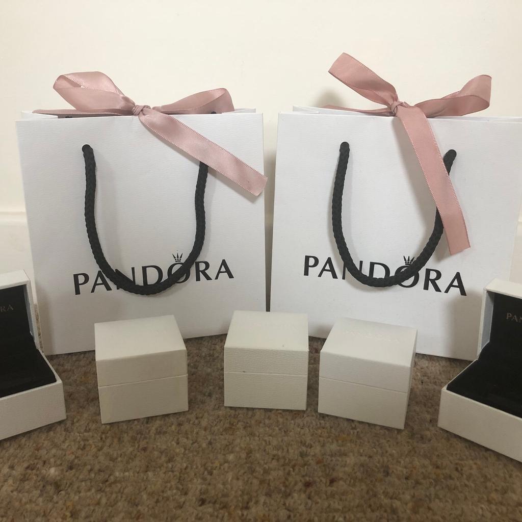 Pandora bag x2 and boxes x5 in DL5 Aycliffe für 5,00 £ zum Verkauf ...