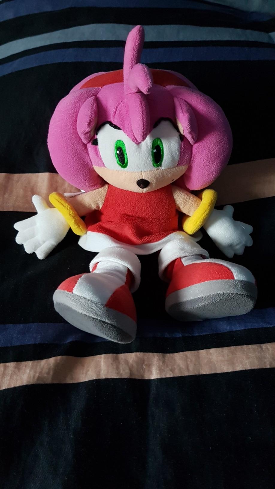 Sonic the hedgehog Amy Rose teddy in DY1 Dudley for £5.00 for sale | Shpock