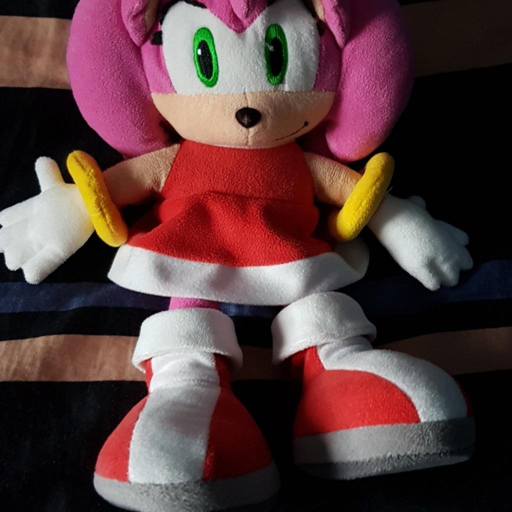 Sonic the hedgehog Amy Rose teddy in DY1 Dudley for £5.00 for sale | Shpock