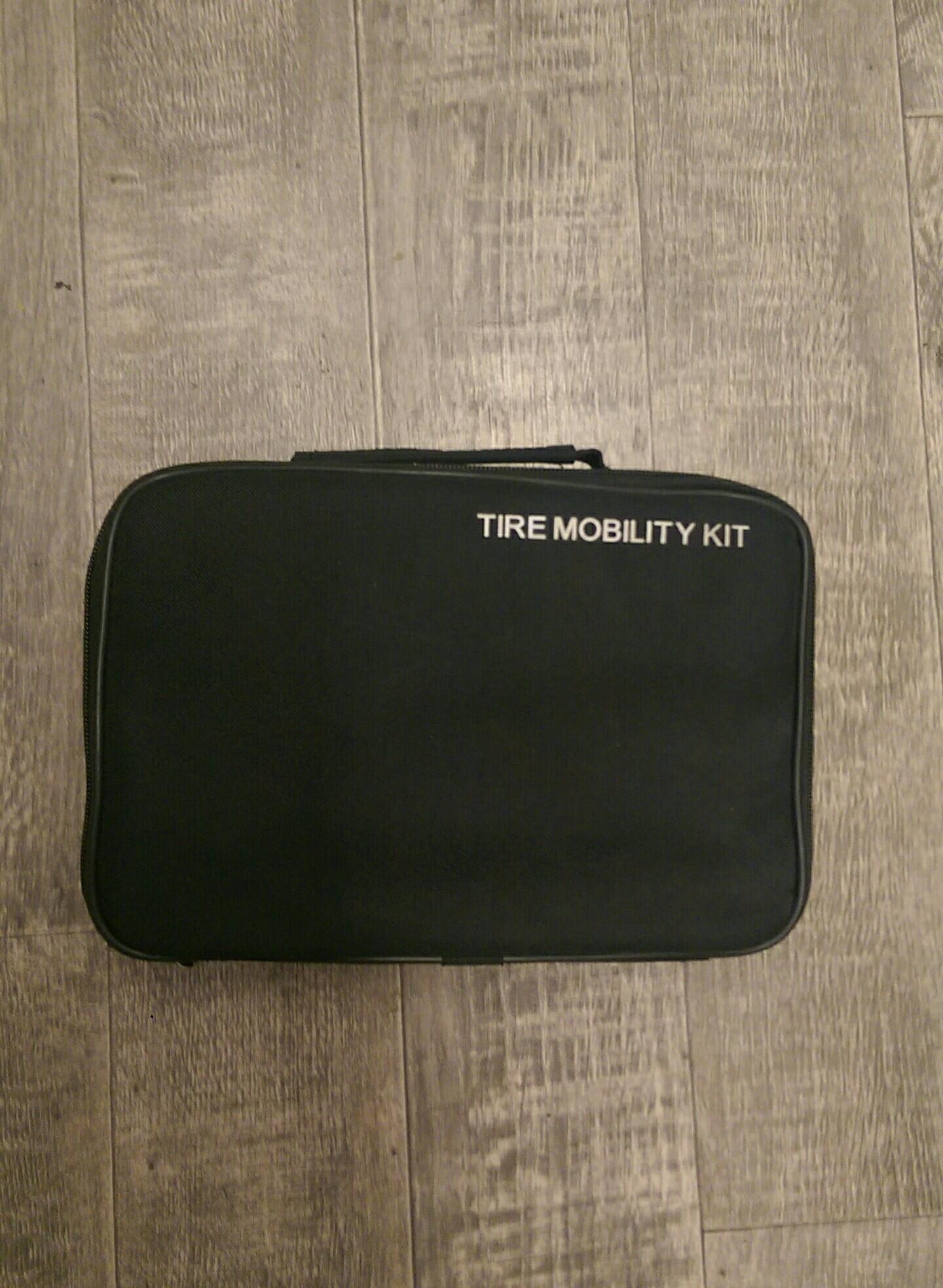 Tyre mobility kit in LE2 Leicester für 10,00 £ zum Verkauf | Shpock DE
