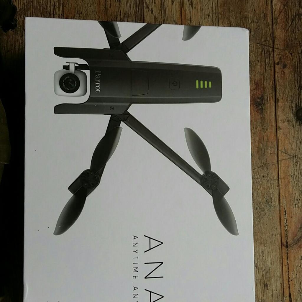 Quadrocopter Parrot/Anafi in 6850 Dornbirn für € 480,00 zum Verkauf ...