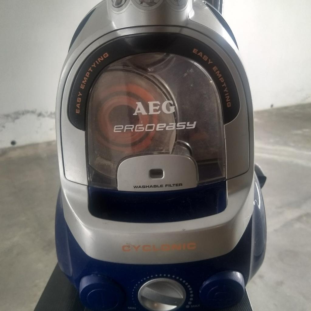 Aspiratore Cyclonic AEG senza sacco in 40069 Zola Predosa für 30,00 ...