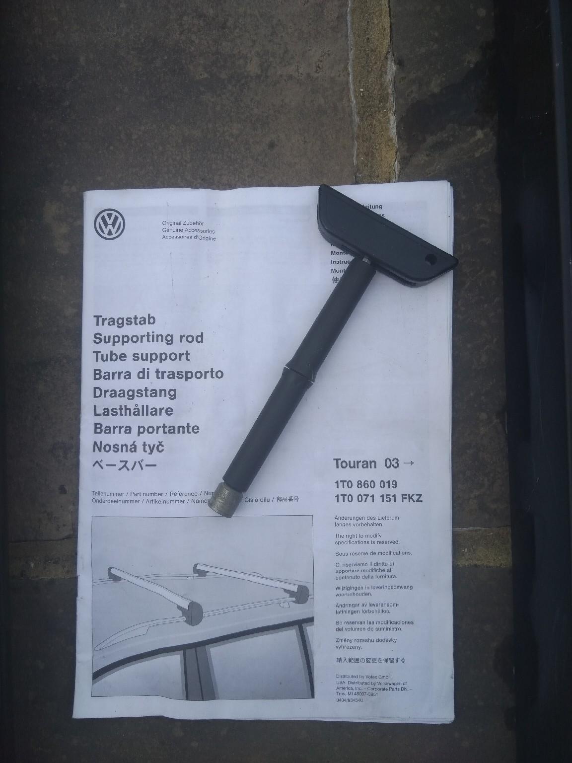 VW Touran Roof Rack in GU21 Woking for £35.00 for sale | Shpock