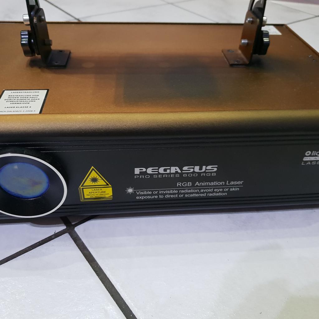 2 x Pegasus PRO 600 RGB Laser in 68723 Plankstadt für 470,00 € zum Verkauf | Shpock DE