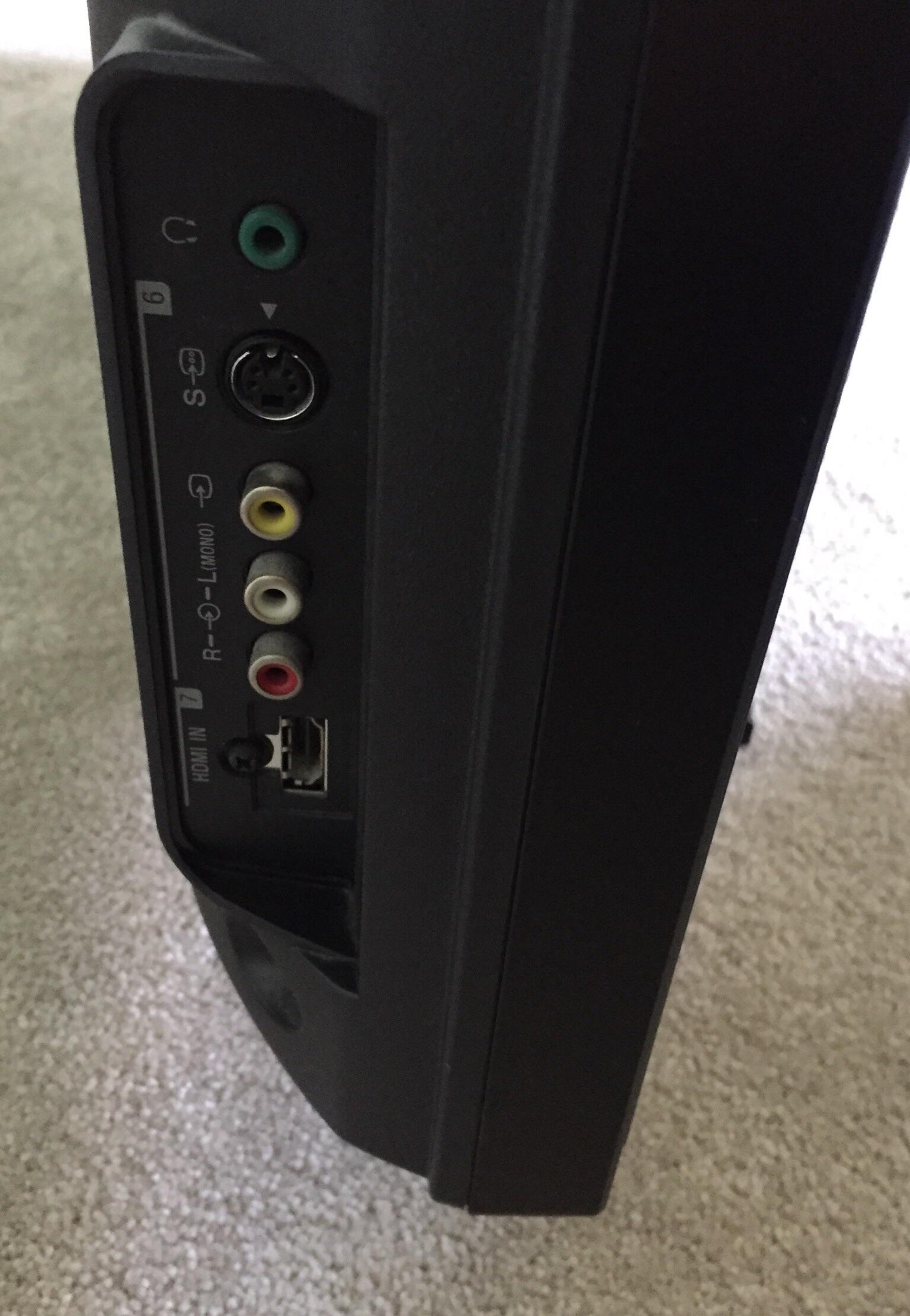 Sony Bravia KDL 32S3000 LCD TV in GU46 Sandhurst für 80,00 £ zum ...