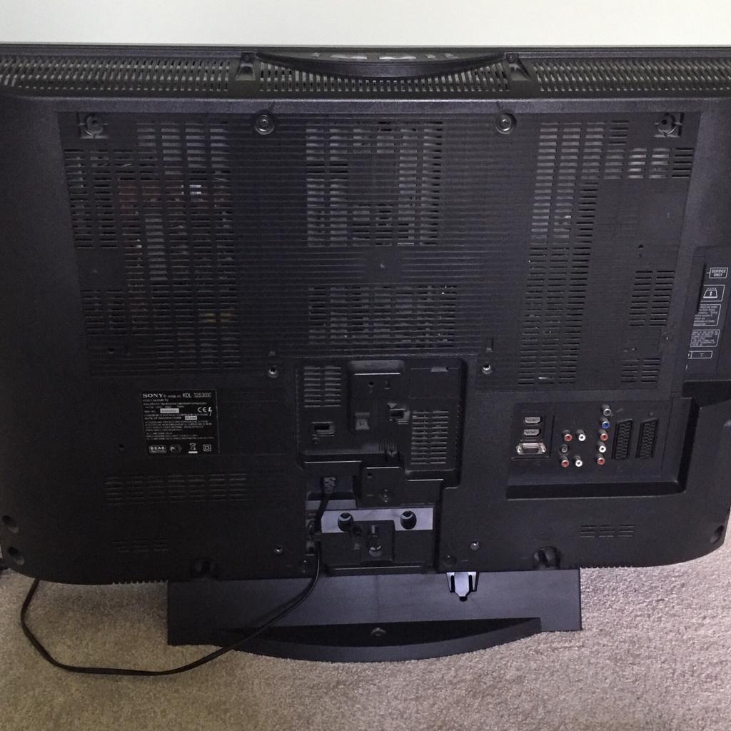 Sony Bravia KDL 32S3000 LCD TV in GU46 Sandhurst für 80,00 £ zum ...