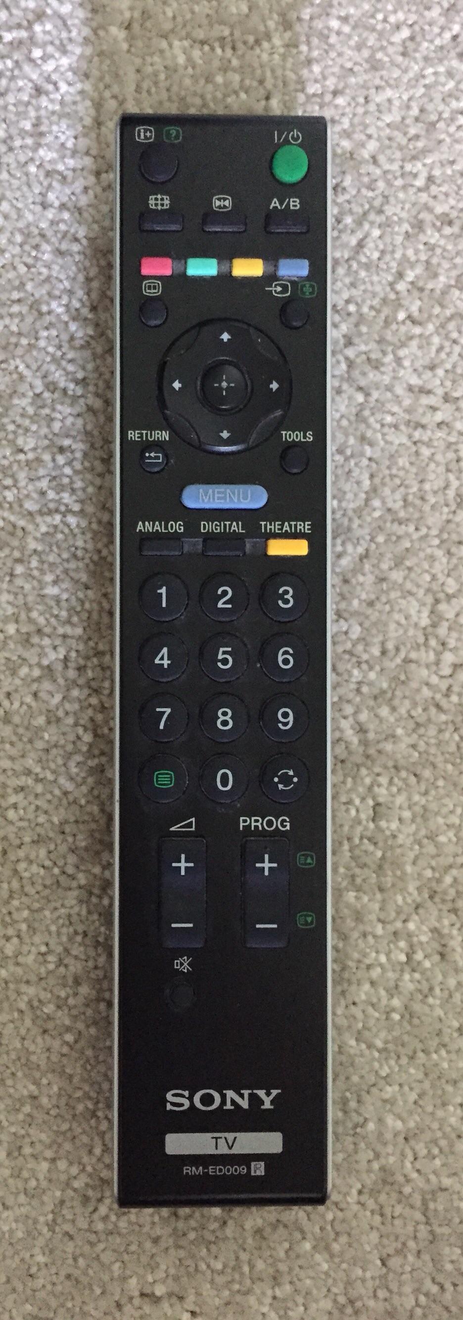 Sony Bravia KDL 32S3000 LCD TV in GU46 Sandhurst für 80,00 £ zum ...