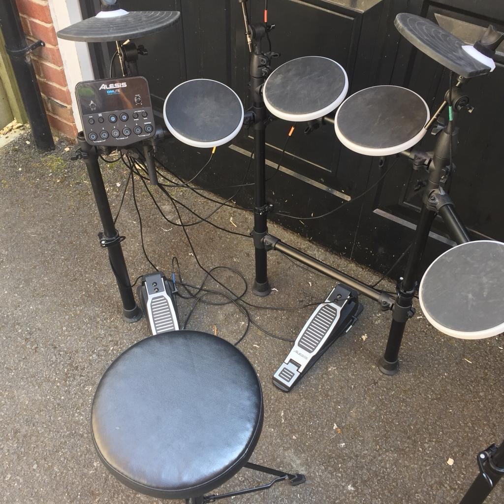 Alesis DM lite electric drum kit in Mildenhall für 60,00 £ zum Verkauf ...