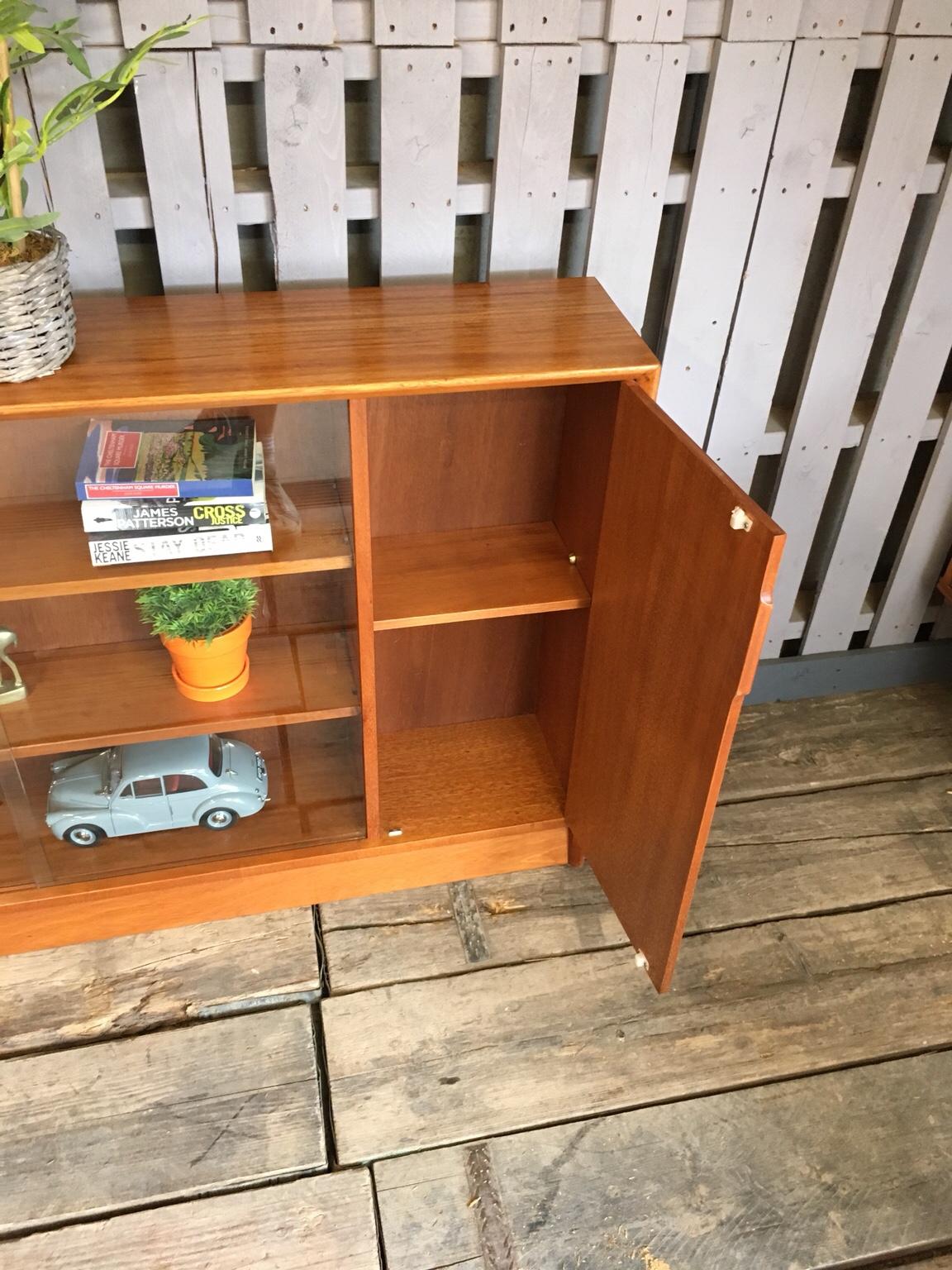 Herbert E Gibbs retro display cabinet unit in DN4 Doncaster für 93,00 £ zum Verkauf | Shpock DE