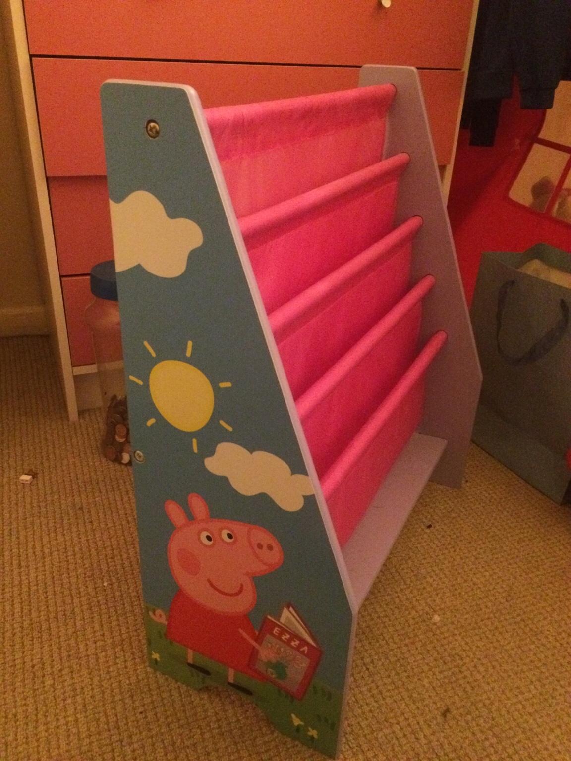 Peppa pig bookshelf in B90 Solihull für 5,00 £ zum Verkauf | Shpock DE