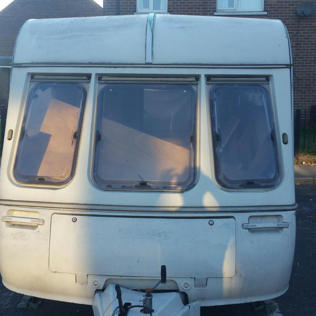 Caravan scrap or project in BD6 Bradford für 1,00 £ zum Verkauf | Shpock DE