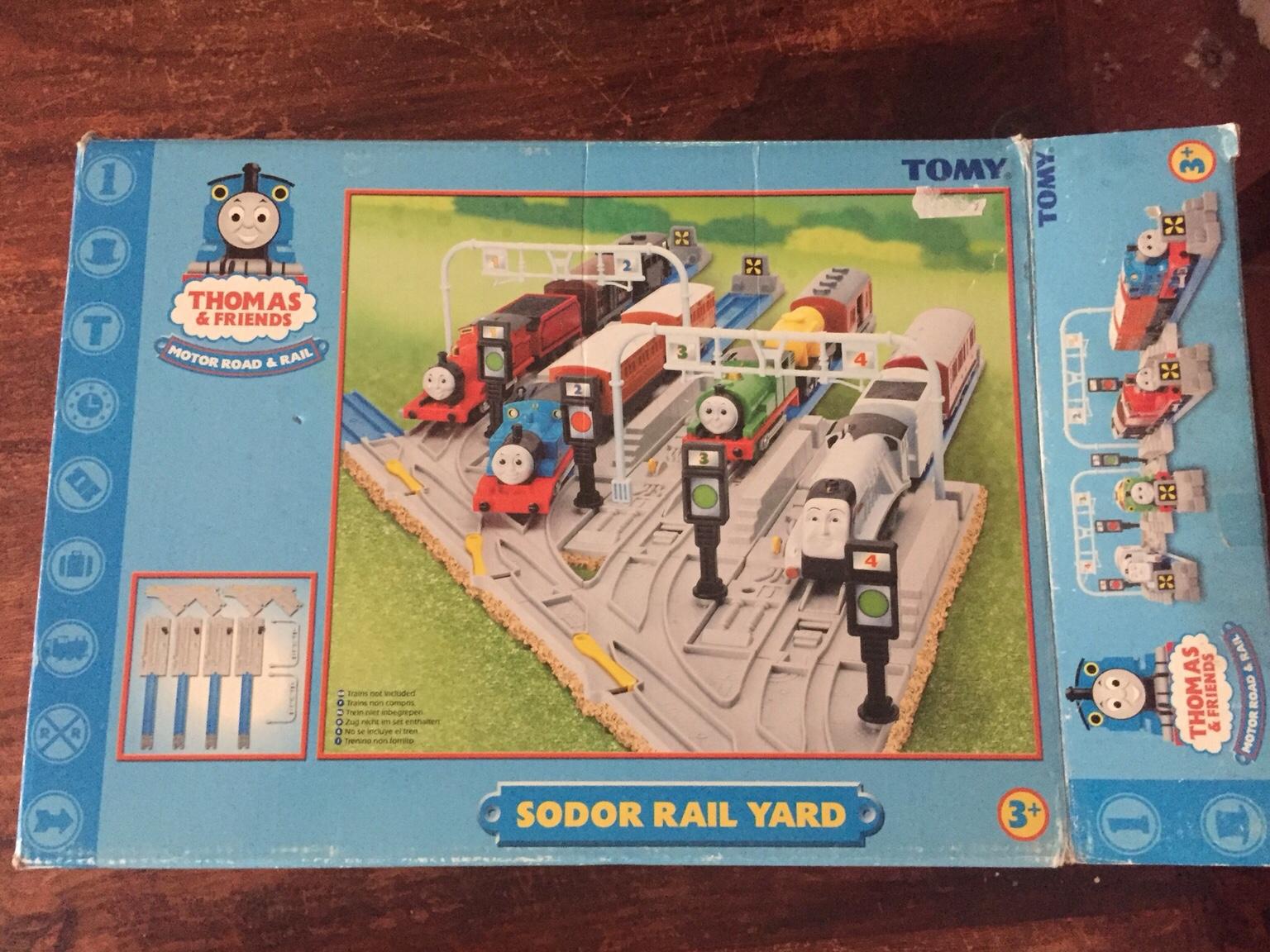 Thomas and friends - sodor rail yard in Rochford für £ 3,00 zum Verkauf ...