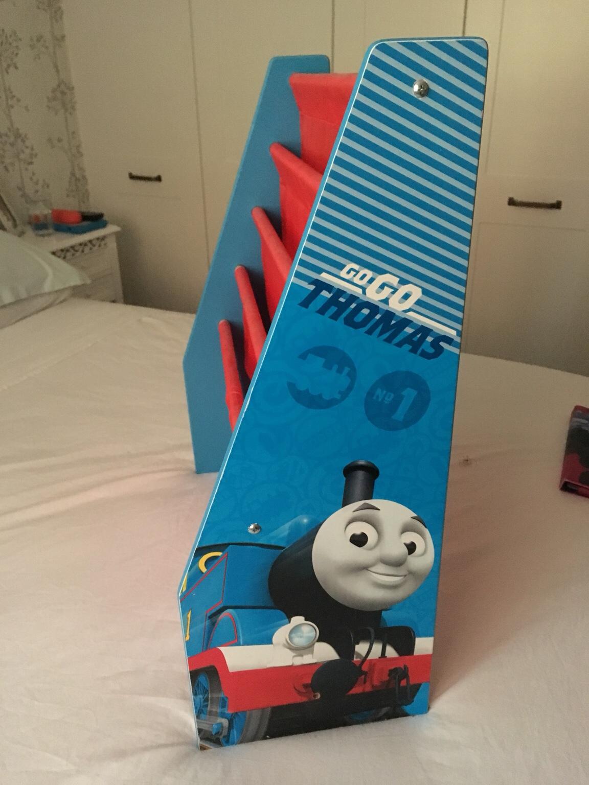Thomas the Tank Engine Book Sling in BR3 Bromley für 6,00 £ zum Verkauf ...