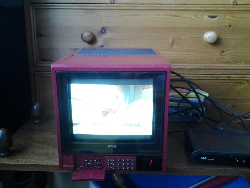 Vintage pye 9" colour gaming TV in London Borough of Bromley for £40.00 ...