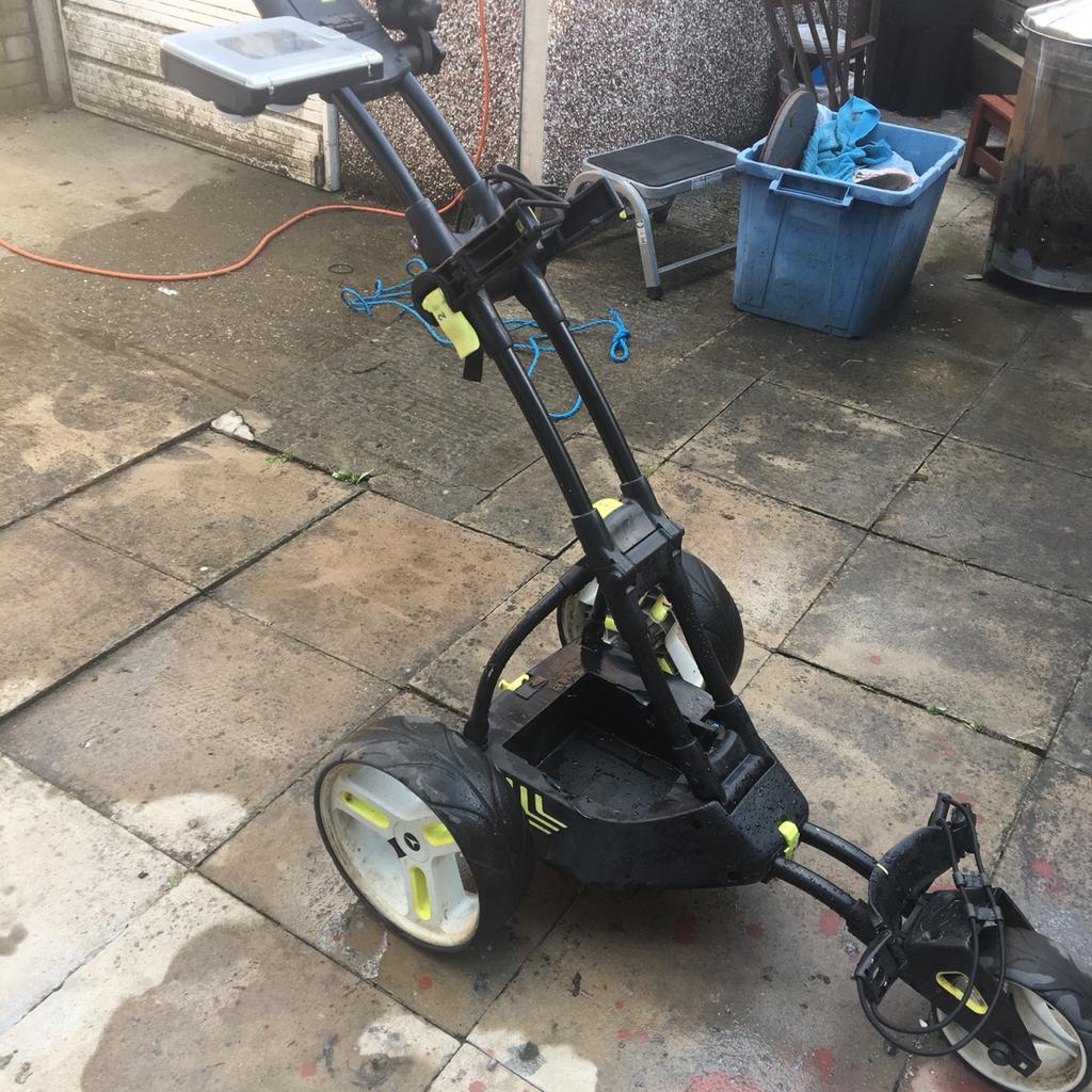 Motocaddy M3 pro in s5 Sheffield for £175.00 for sale | Shpock