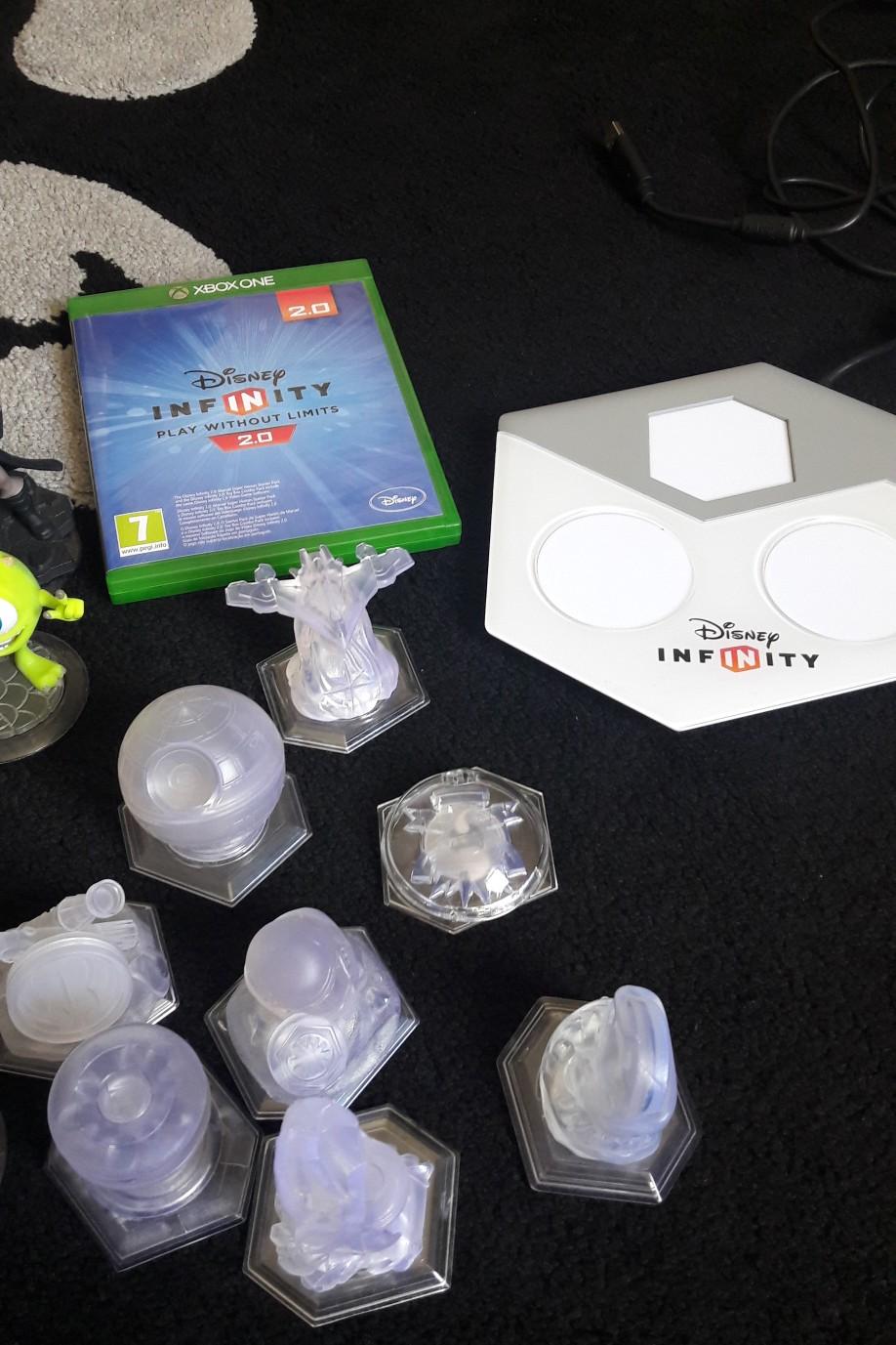 Disney infinity xbox one bundle in CV1 Coventry für 10,00 £ zum Verkauf ...