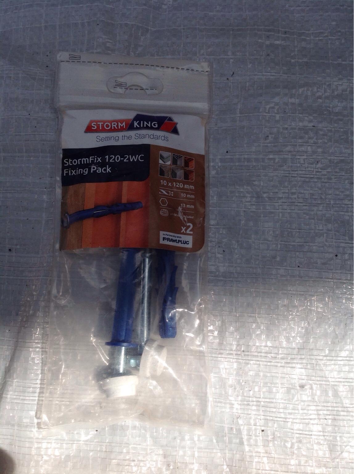 Stormfix 2 piece fixing pack in B75 Birmingham für £ 1,00 zum Verkauf ...