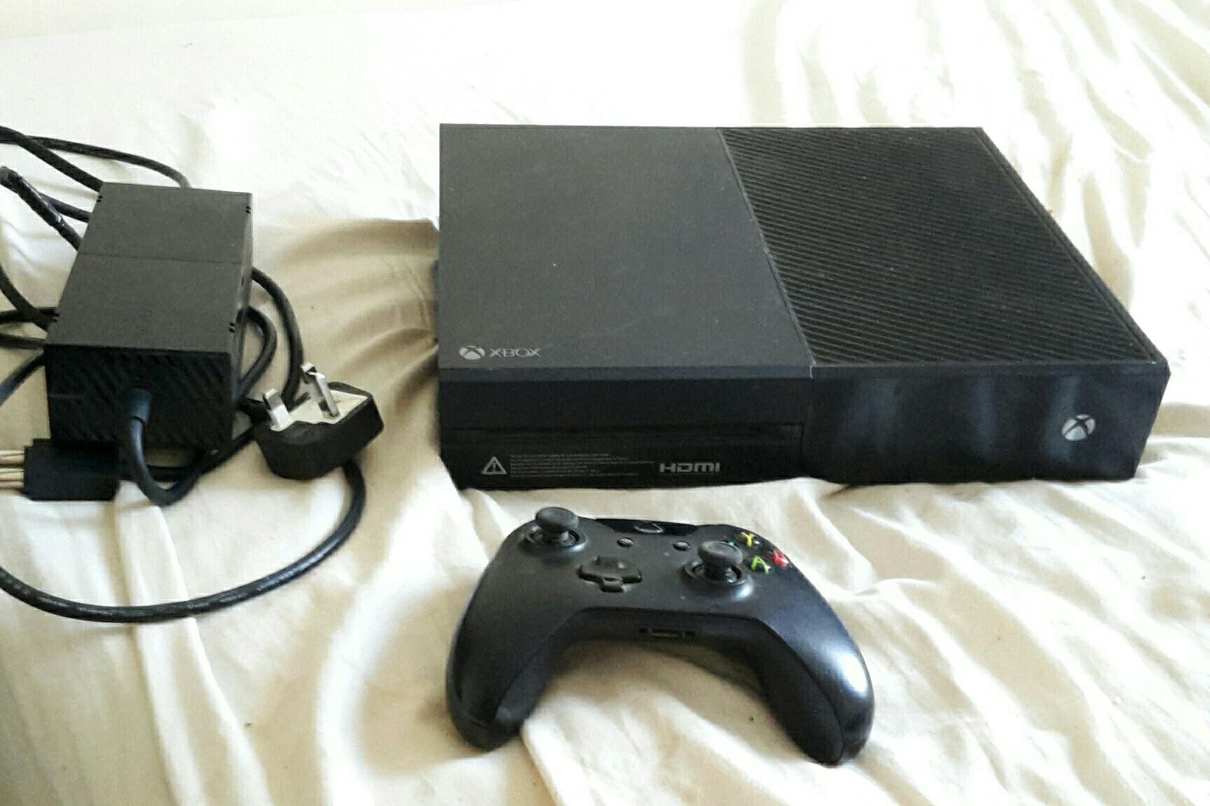 XBOX ONE 500G in SM5 Sutton für 60,00 £ zum Verkauf | Shpock DE