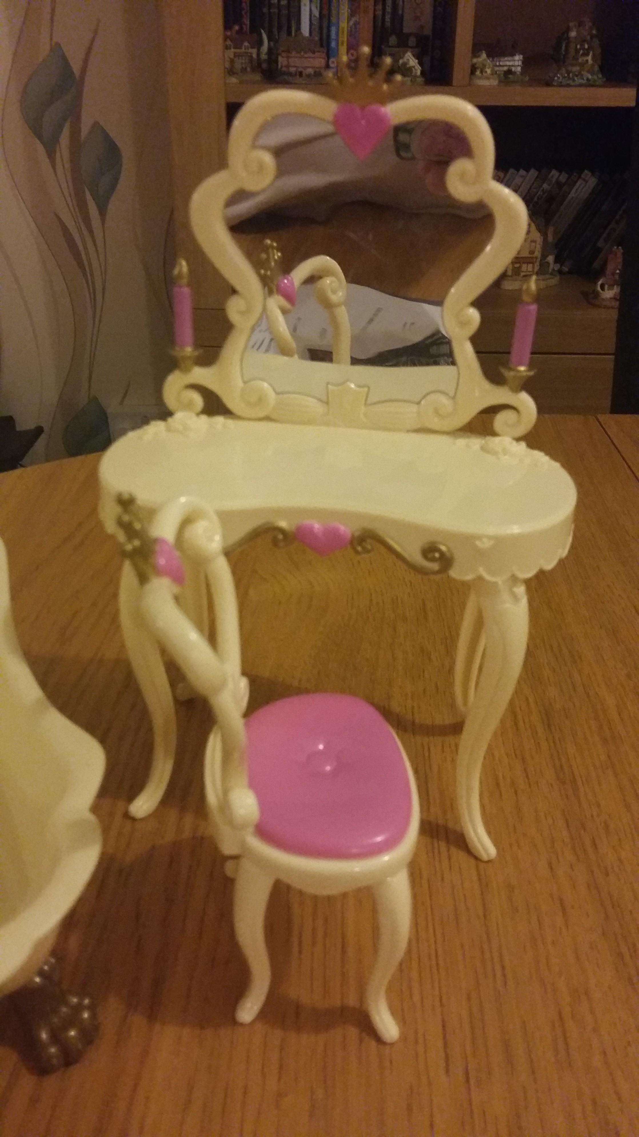 Disney princess bathroom set in Dudley für £ 3,00 zum Verkauf | Shpock AT