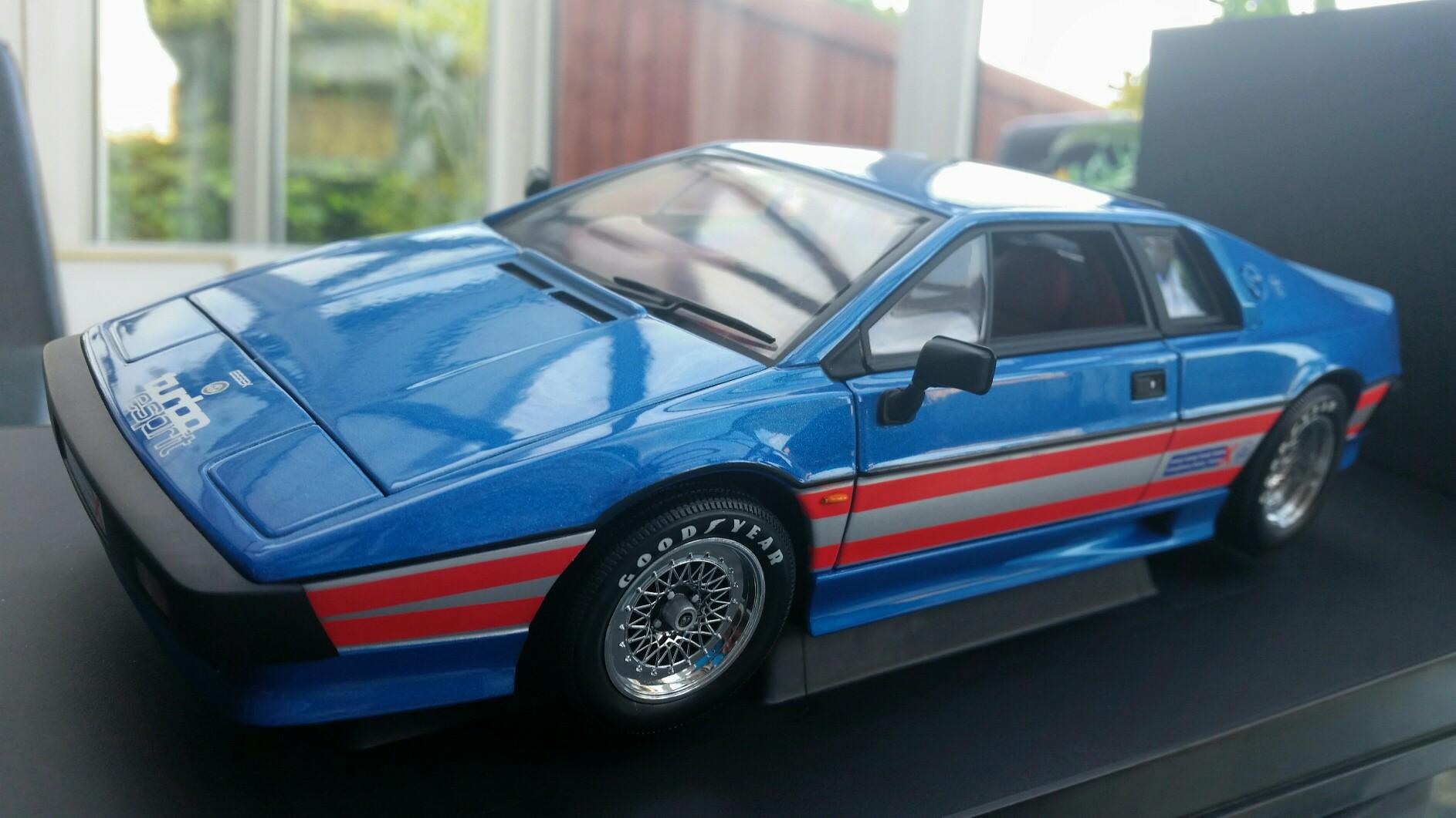 Autoart 1:18 Scale Lotus Esprit Turbo Model in B69 Sandwell für 70,00 ...