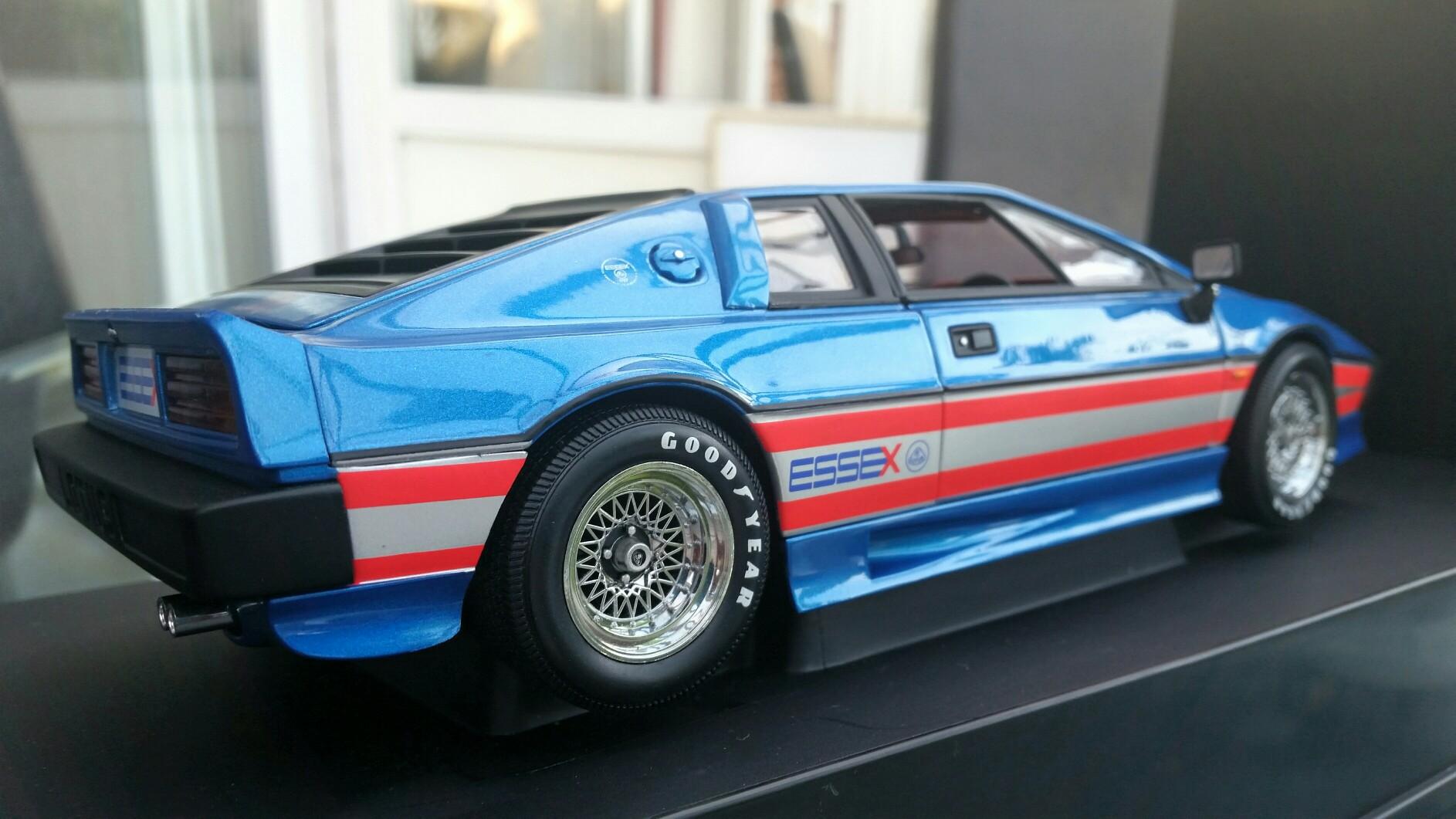 Autoart 1:18 Scale Lotus Esprit Turbo Model in B69 Sandwell for £70.00 ...