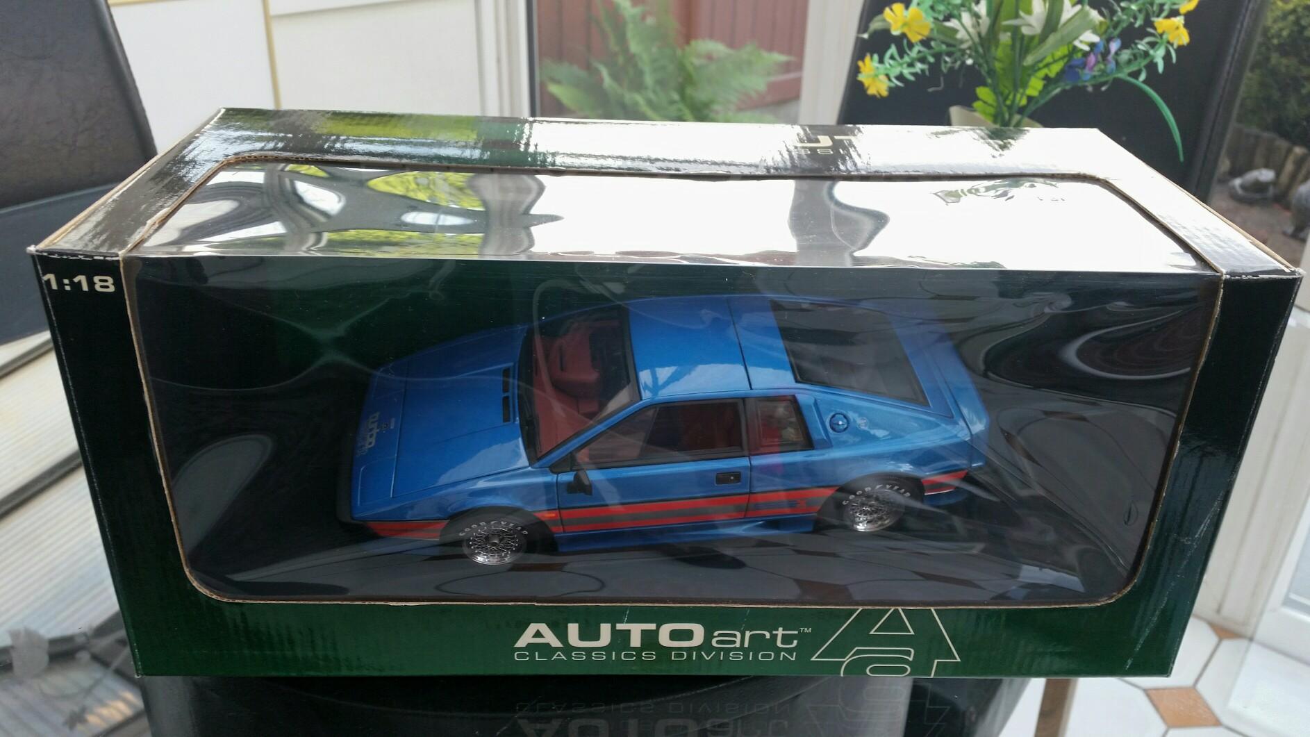 Autoart 1:18 Scale Lotus Esprit Turbo Model in B69 Sandwell for £70.00 ...