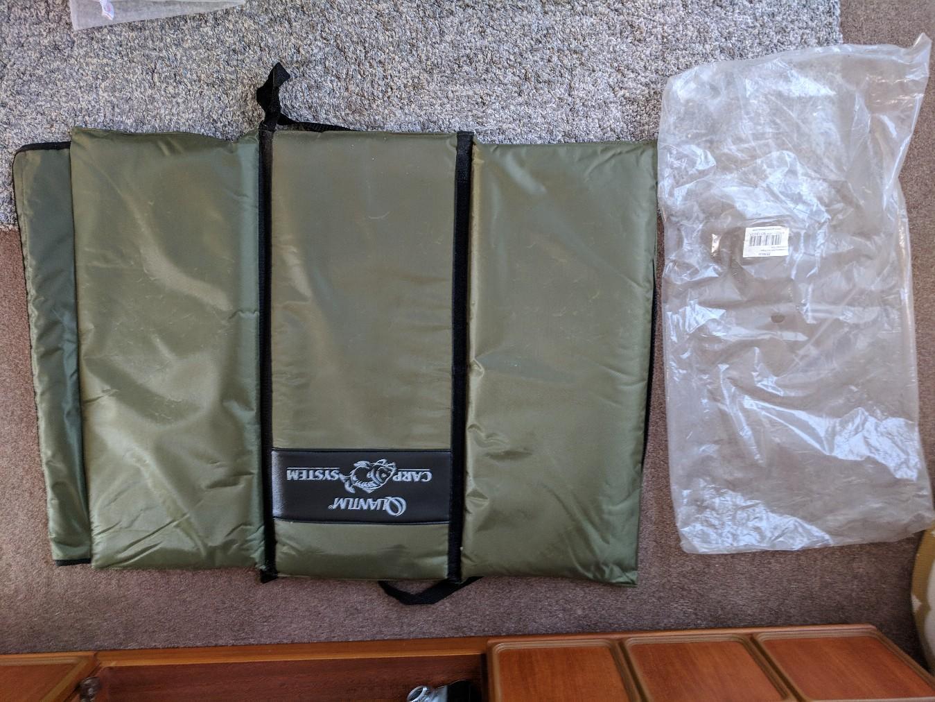 BRAND NEW Quantum Carp System unhooking mat in SS7 Point für 10,00 ...