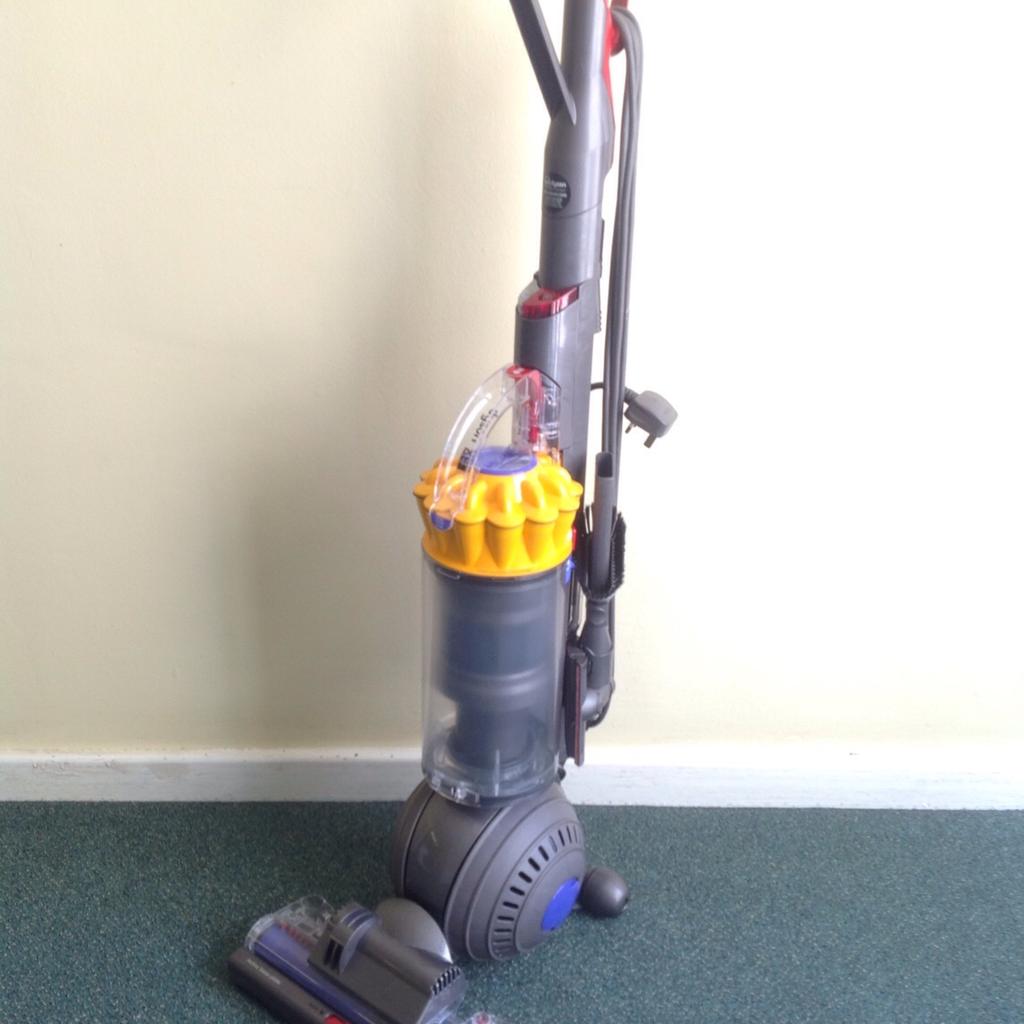 Dyson DC40 Animal Ball Upright Vacuum Cleaner in LS29 Bradford für 70 ...