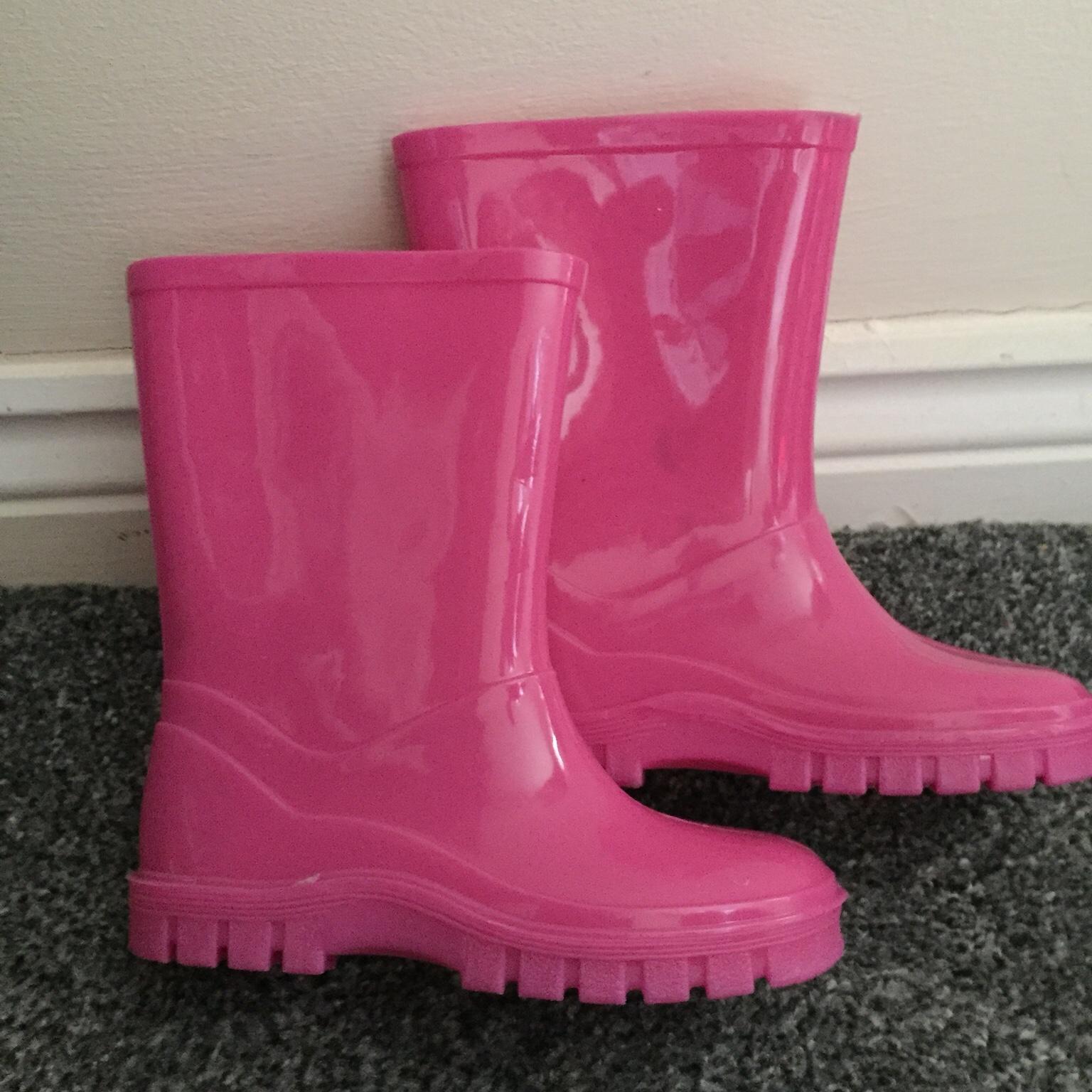Girls Wellingtons/Wellies in WS3 Walsall für 4,00 £ zum Verkauf | Shpock DE