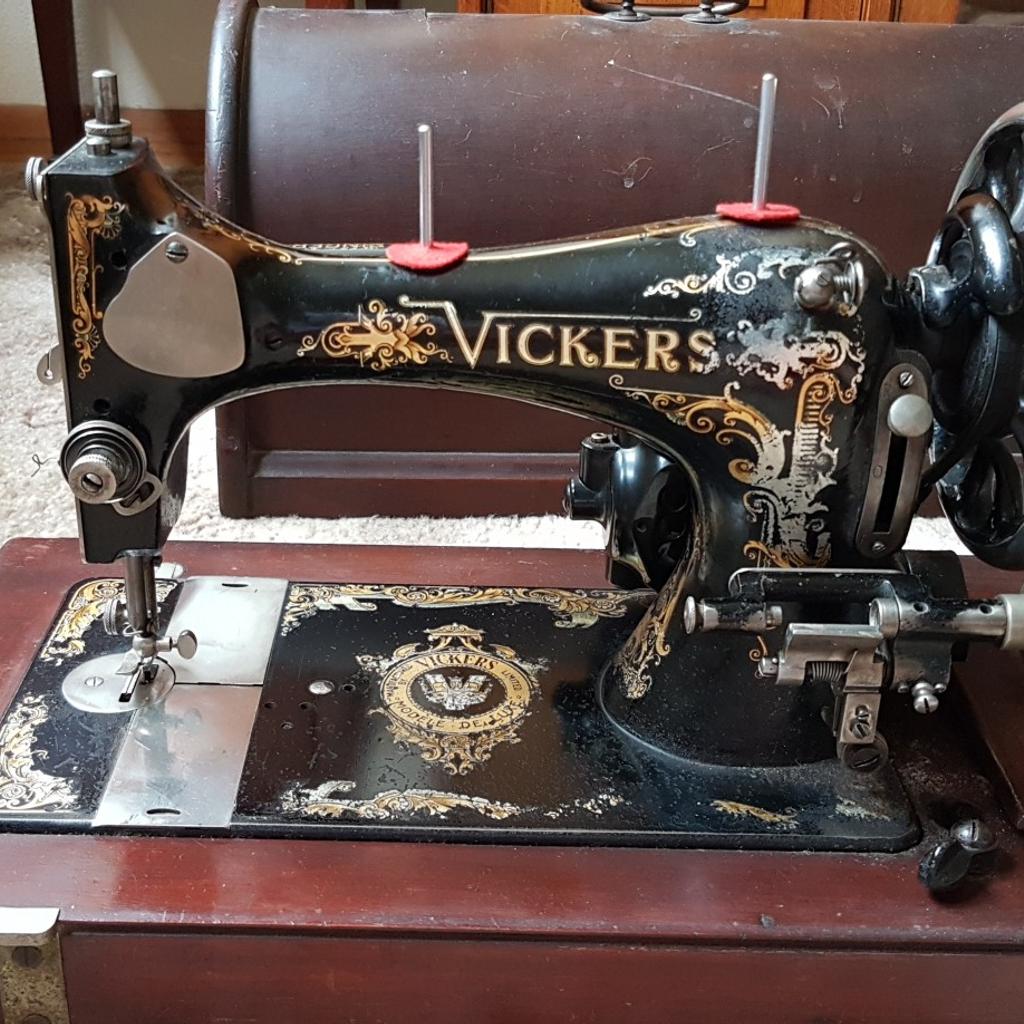 Vickers electric sewing machine. in AL3 Albans für £ 35,00 zum Verkauf ...