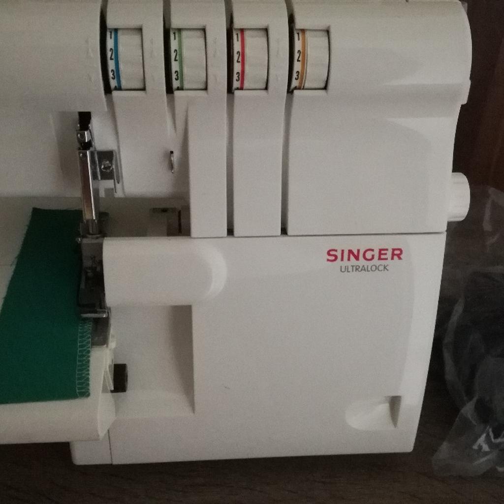 Singer Ultralock in 6230 Brixlegg für € 110,00 zum Verkauf | Shpock AT