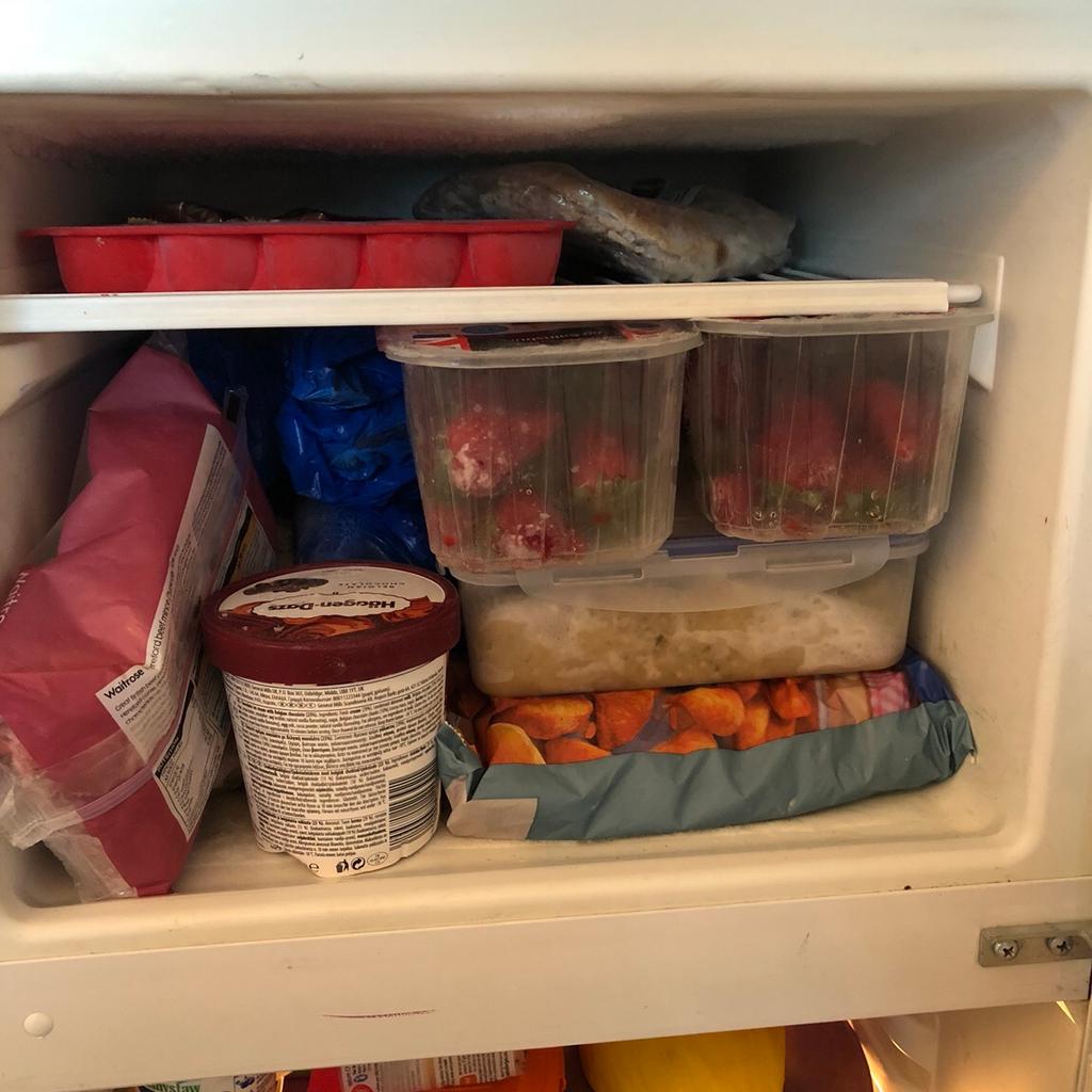 Perfectly working fridge for sale in W2 Westminster für 40,00 £ zum ...