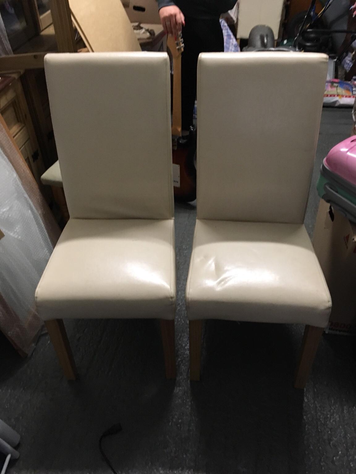6 Cream leather dining room chairs in London Borough of Harrow für 60 ...