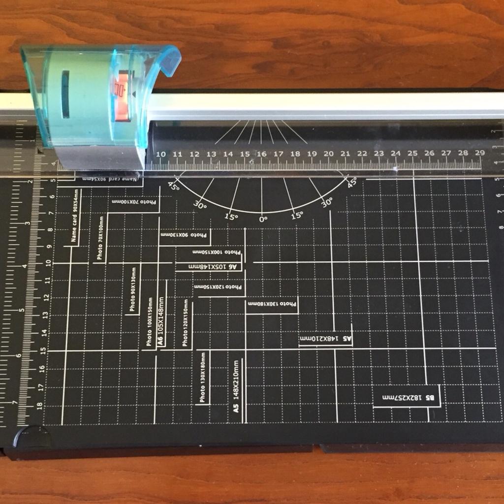 5 in 1 Paper Trimmer - A4. in DA12 Gravesham for £15.00 for sale | Shpock
