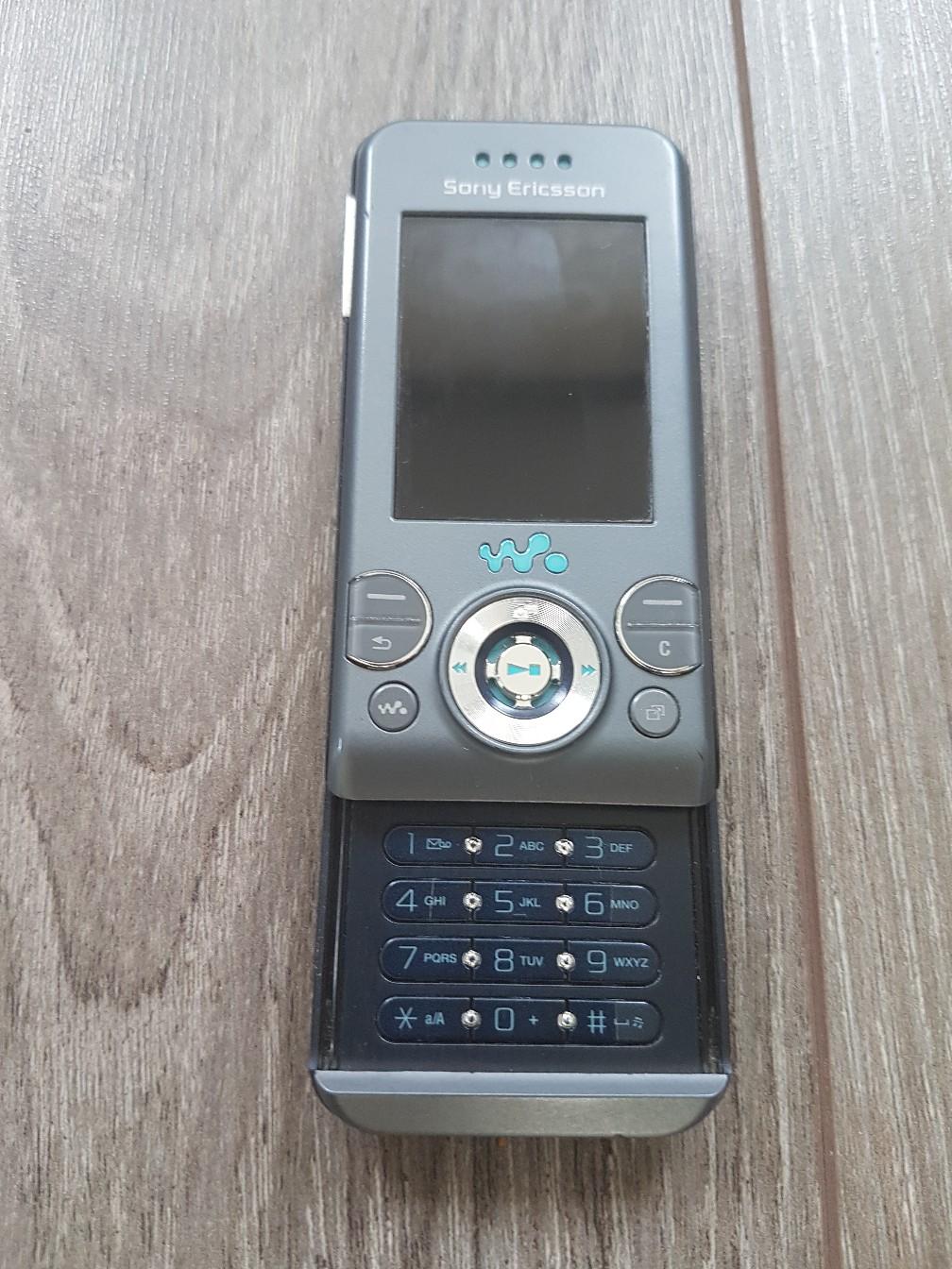 Sony Ericsson W580i Grau Simlock Frei Top in 50859 Köln for €30.00 for ...