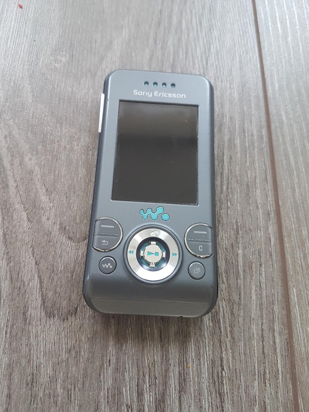 Sony Ericsson W580i Grau Simlock Frei Top in 50859 Köln for €30.00 for ...