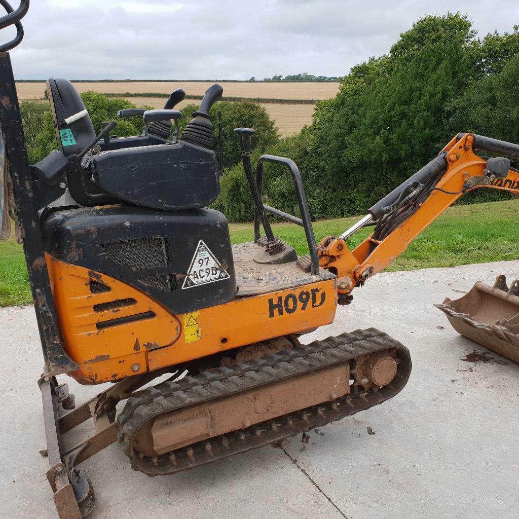 Hanix H09 mini digger in EX17 Devon for £5,025.00 for sale | Shpock