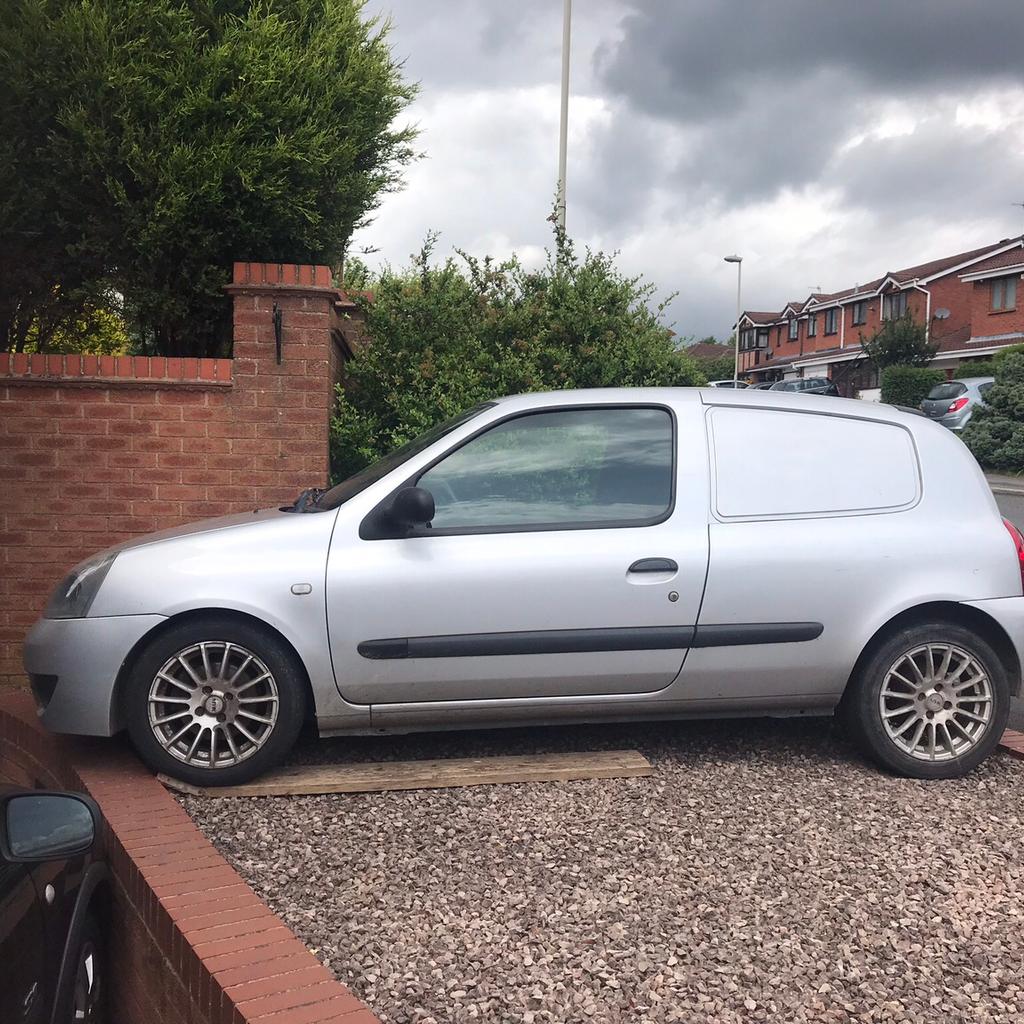 Clio 1.5 campus diesel. in WV14 Dudley für £ 300,00 zum Verkauf | Shpock AT