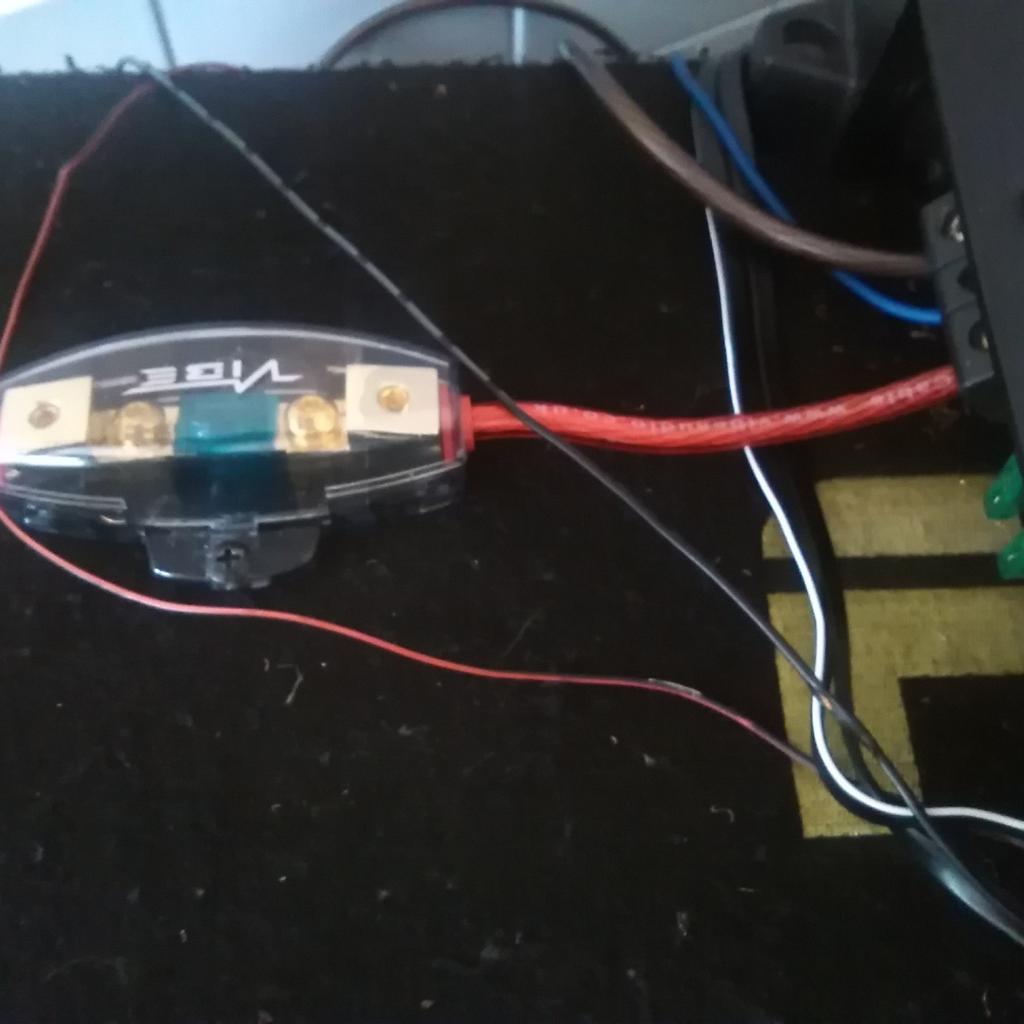 Twin 12 inch fusion subwoofers in B65 Sandwell für £ 90,00 zum Verkauf ...