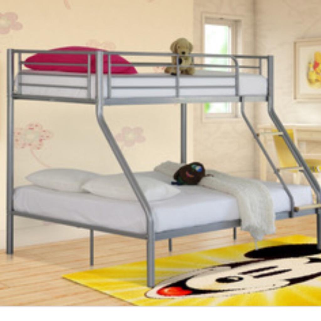 Triple bunk bed with out bolts in Wycombe für gratis zum Verkauf ...
