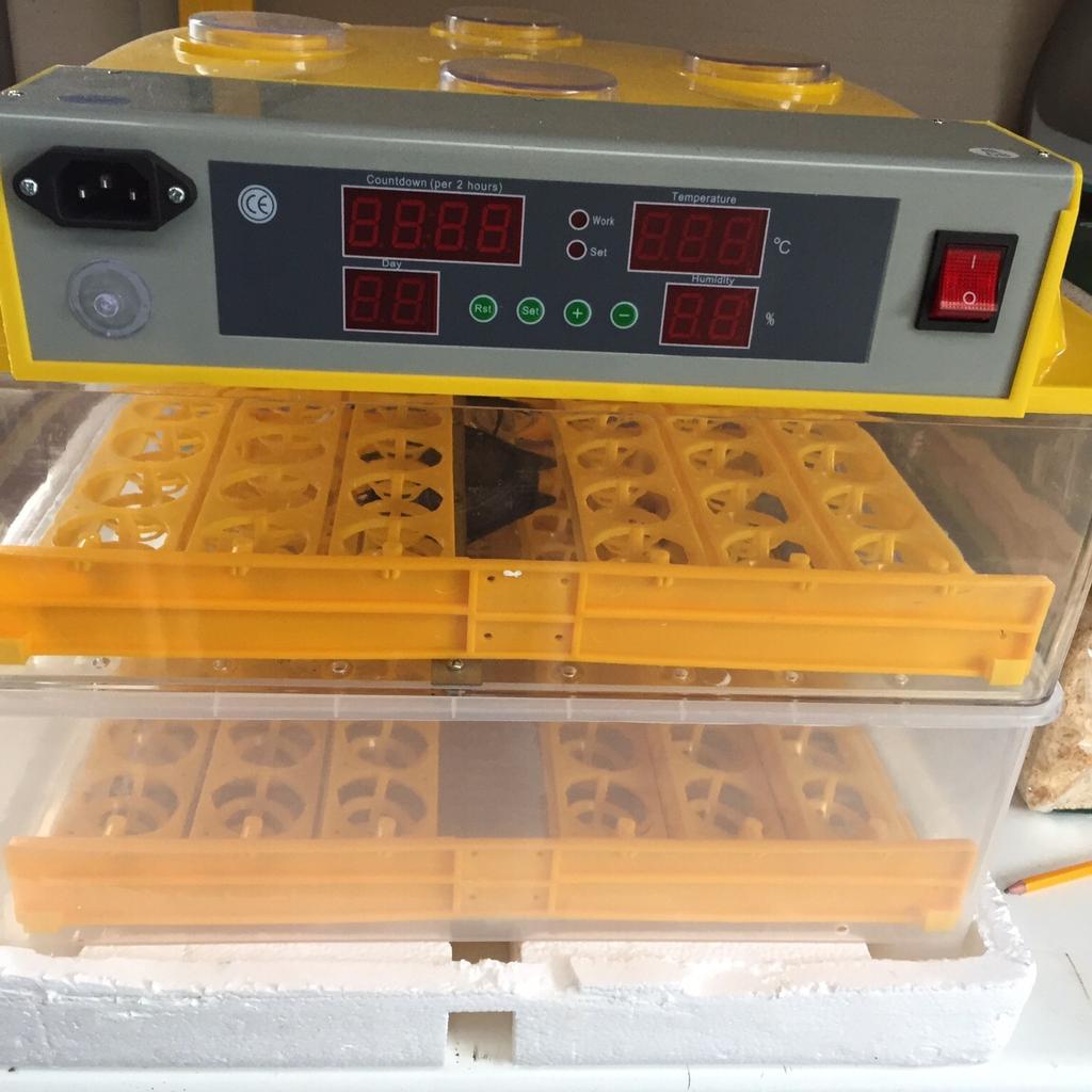 96 EGG INCUBATOR AUTOMATIC TURNER in MK5 Keynes für £ 75,00 zum Verkauf ...