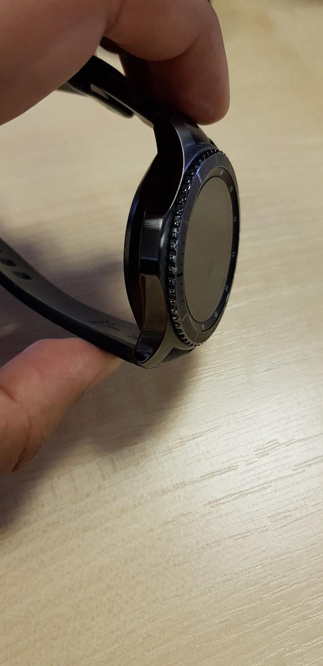 SAMSUNG GEAR S3 FRONTIER BLACK WITH BOX in WF2 Wakefield für 220,00 ...